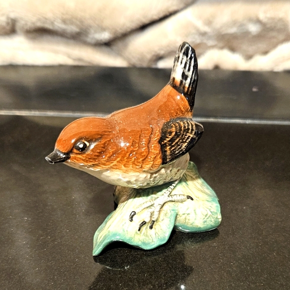 Vintage | Accents | Vintage Beswick Brown Bird On Tree Branch 993 Wren ...